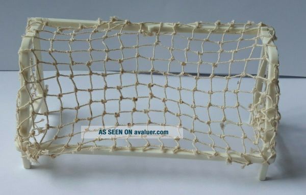 Subbuteo C148: Standard Deluxe Goals And Nets White Rare Football ...