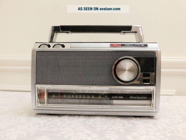Realtone Eleven Band Ultra High Fidelity Globepacer Transistor Radio ...