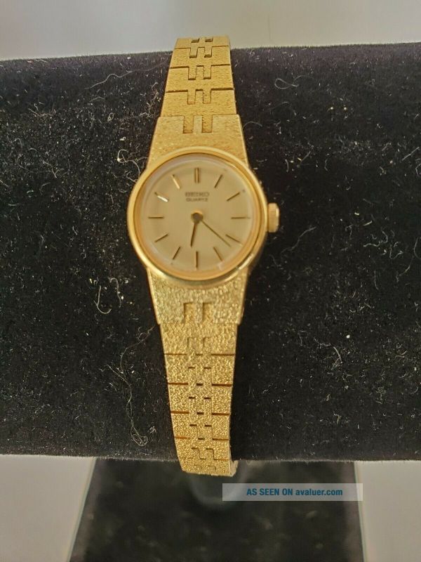 Vintage SEIKO Watch 2C20 - 0209 Ladies Quartz 18mm Gold Color Dial ...