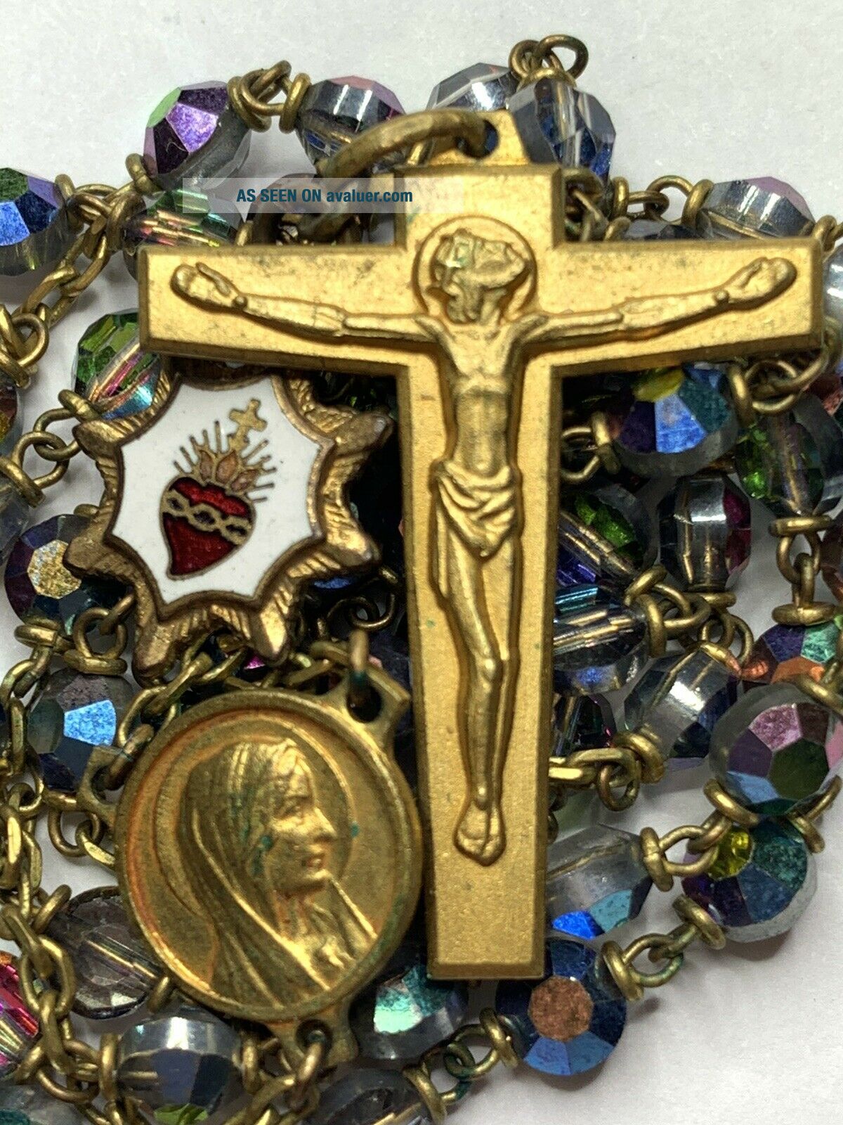 STUNNING VINTAGE SACRED HEART MEDAL & AURORA BOREALIS ROSARY 25 ...