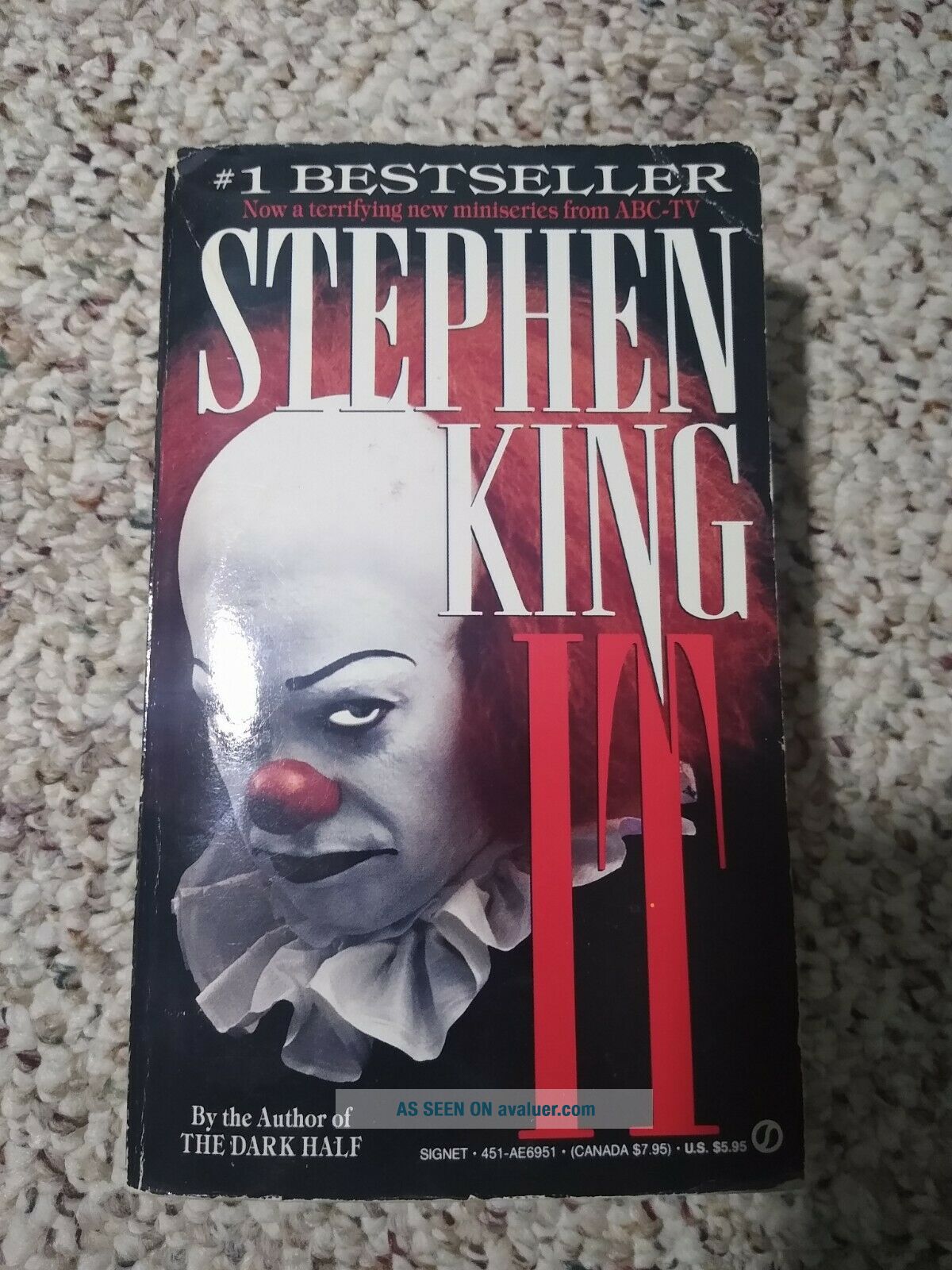 IT By Stephen King Paperback Rare Tim Curry Cover | #42908596