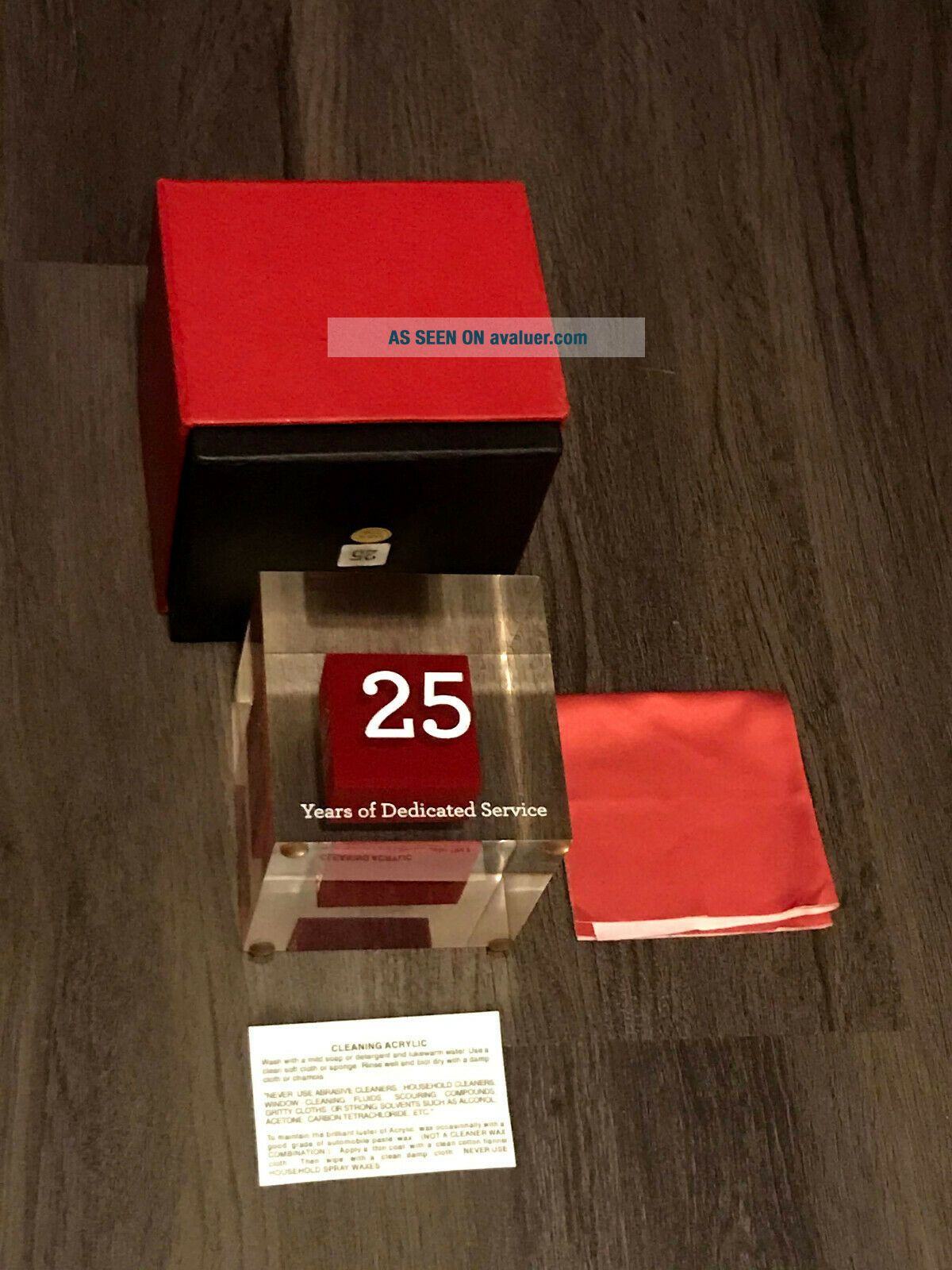 Rare Wells Fargo 25 Years Of Dedicated Service Employee Paperweight ...