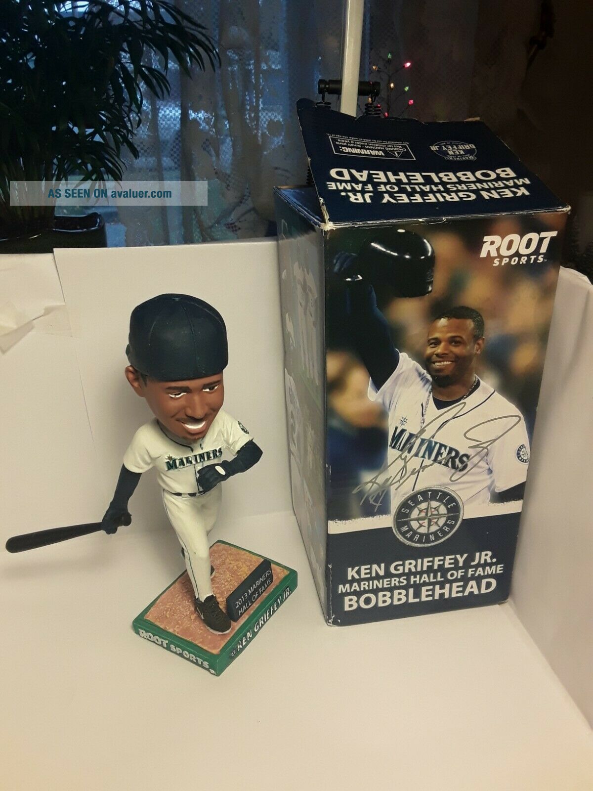 2013 Ken Griffey Jr. Hall Of Fame BOBBLEHEAD Seattle Mariners Rare ...