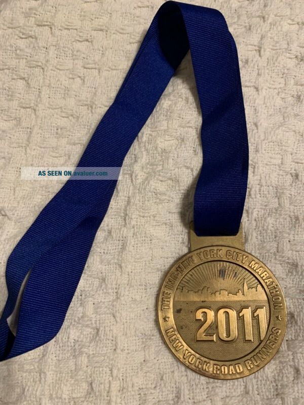 2011 York City NYC Marathon Official Finisher Medal With Ribbon | #44010747