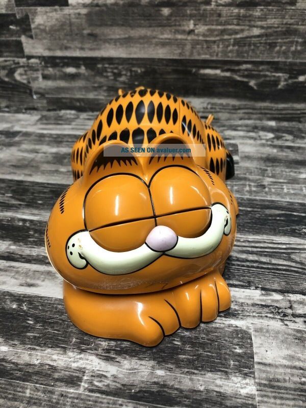Vintage 1981 Garfield Corded Phone With Eyes That Open By TYCO Vintage ...