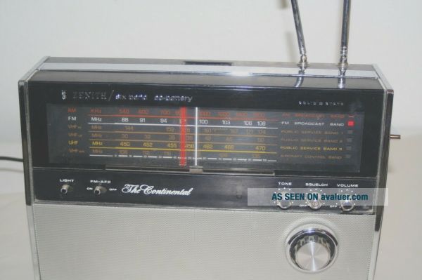 Vintage ZENITH 6 Band AC Battery Solid State Radio " The Continental ...