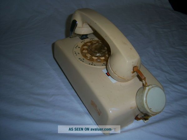 AT&T Western Electric Cream Wall Mount Rotary Phone 554 BMP | #44071229