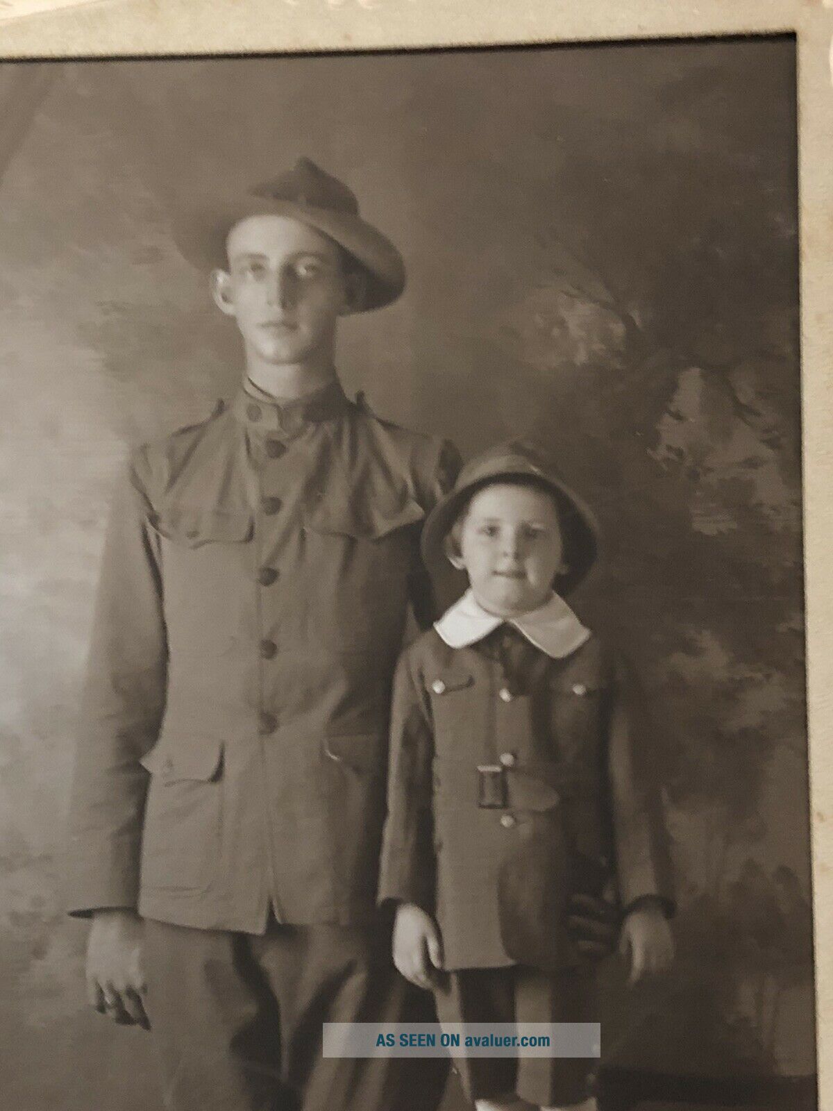 CARD PHOTO YOUNG WORLD WAR ONE WW1 WWI Soldier With Child Winston Salem ...