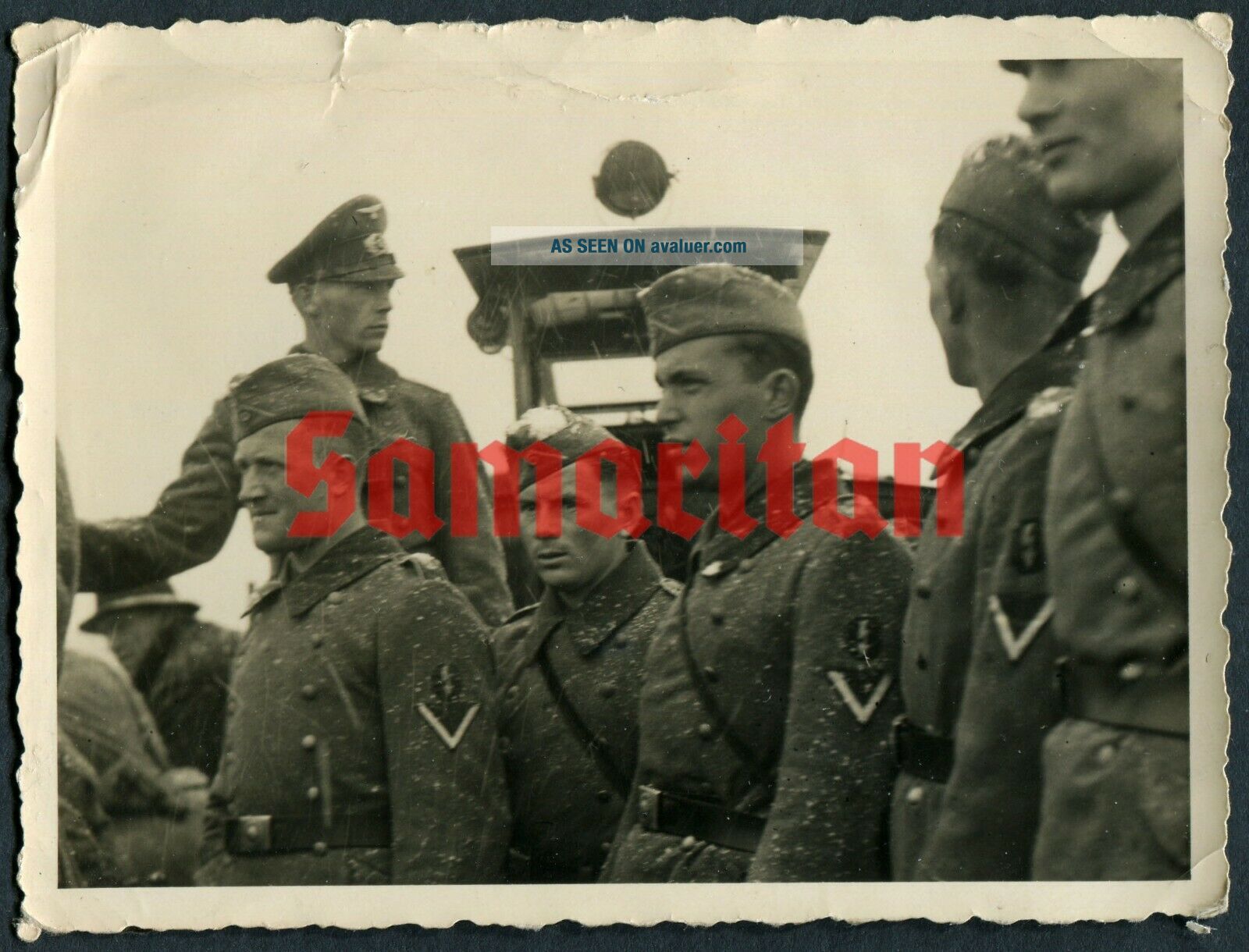 C6/4 WW2 GERMAN PHOTO OF WEHRMACHT INFANTRY WEARING FIELD TUNIC | #56240065