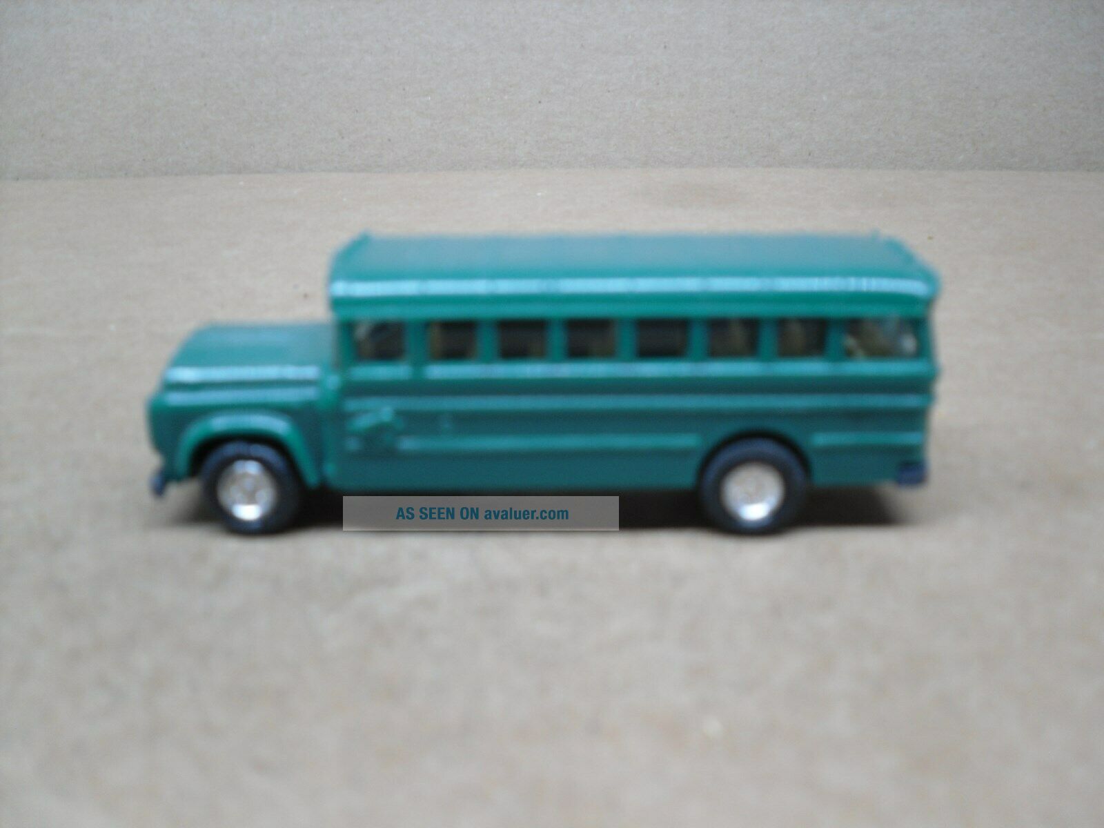 RARE The LINDBERG Line ' Mini - Lindy ' 23 Dark Green SCHOOL BUS In HO ...