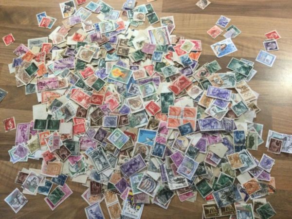 Italy Stamps Vintage To Modern Over 1000 Stamps Off Paper Unchecked 1 ...