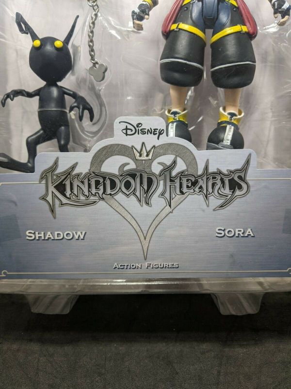 - Diamond Select Toys Disney Kingdom Hearts - SORA AND SHADOW ACTION ...