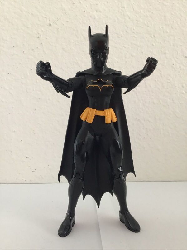 DC Direct JLA Classified Cassandra Cain Batgirl 6” Action Figure ...