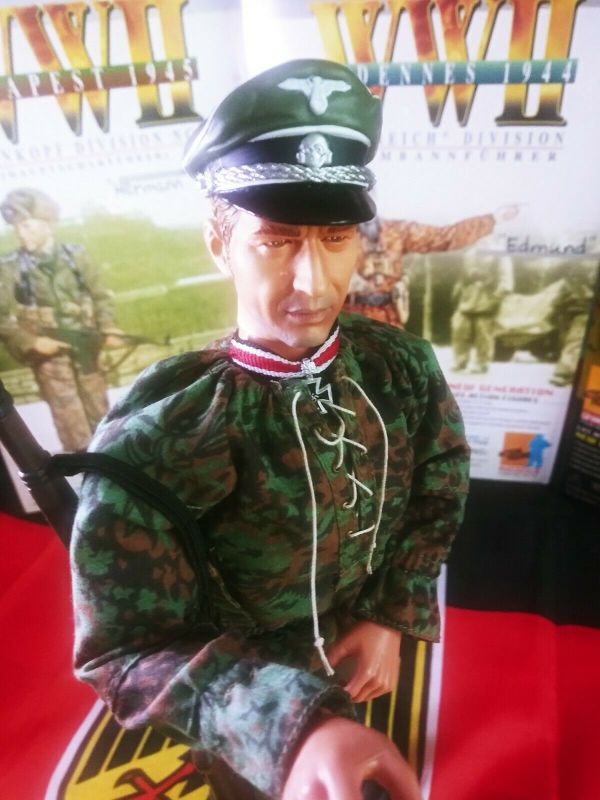 1/6 WWII GERMAN SS OFFICER ELITE DRAGON/ DID ACTION FIGURE WITH GRENADE ...