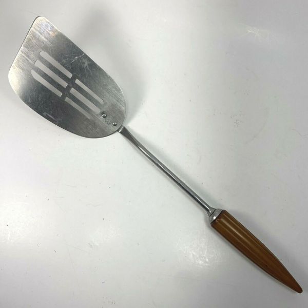 Vintage Slotted Vented Bakelite Spatula Kitchen Utensil Androck Bullet ...